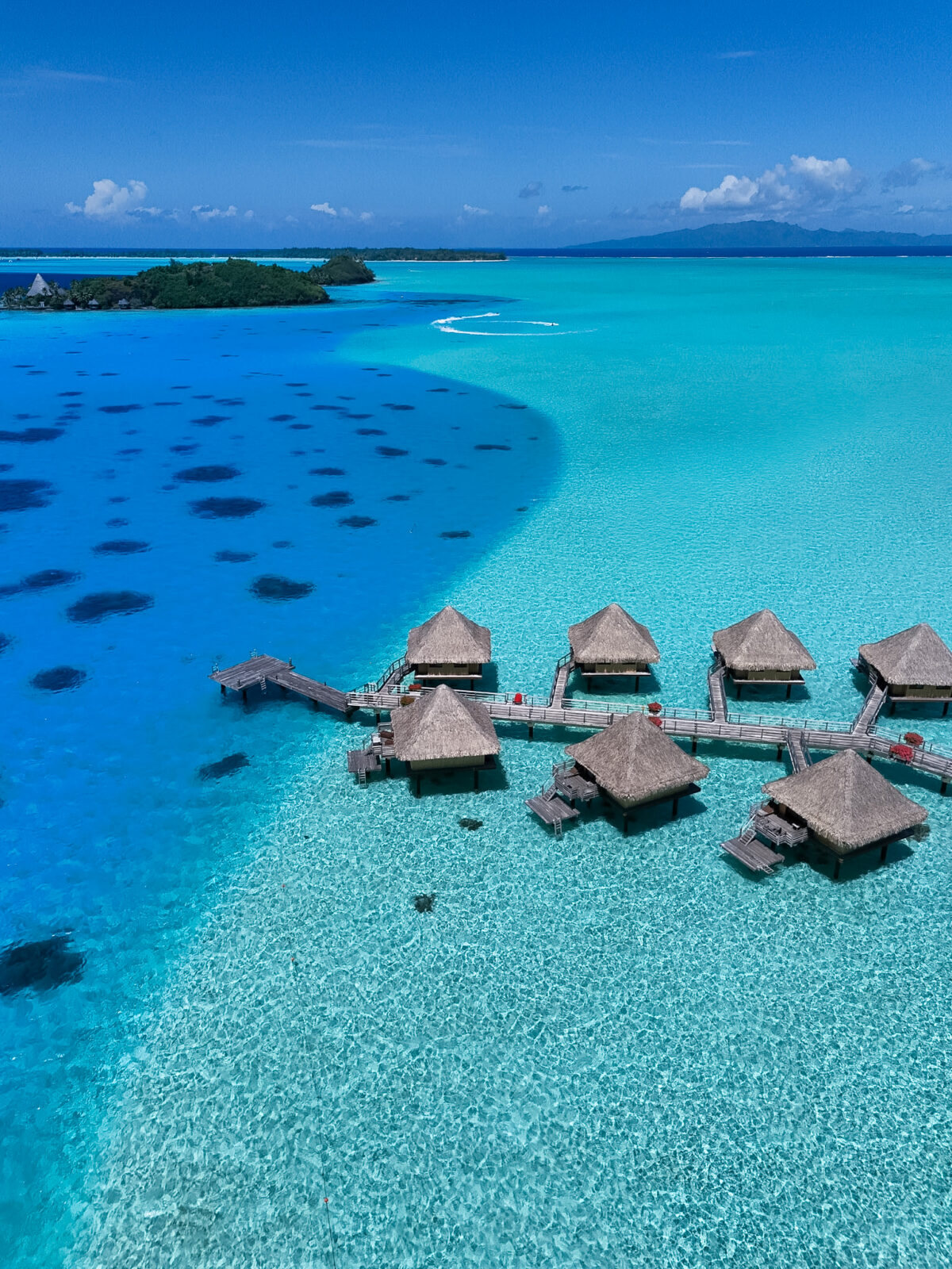 How to Visit Le Moana Bora Bora Without a Day Pass or Room